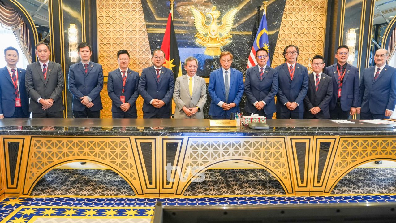 Courtesy Visit to the Premier of Sarawak - SHEDA